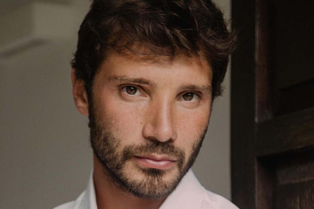 "Ho scoperto che...", Signorini lo rivela su Stefano De Martino: ancora ...